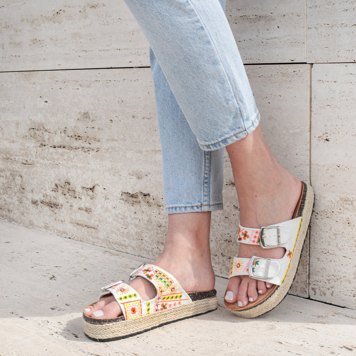 Jomix Shoes Online | Shoes, slippers, slippers | Free delivery